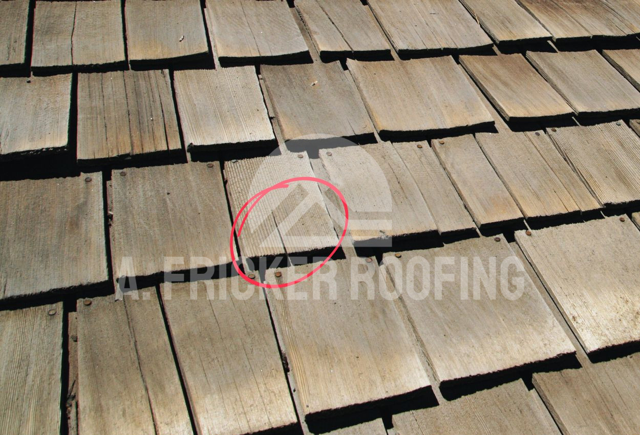 5 Signs That Your Roof Requires Wood Shake Repair