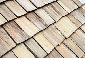 Wood Shake vs. Wood Shingle: A Complete Guide for Homeowners